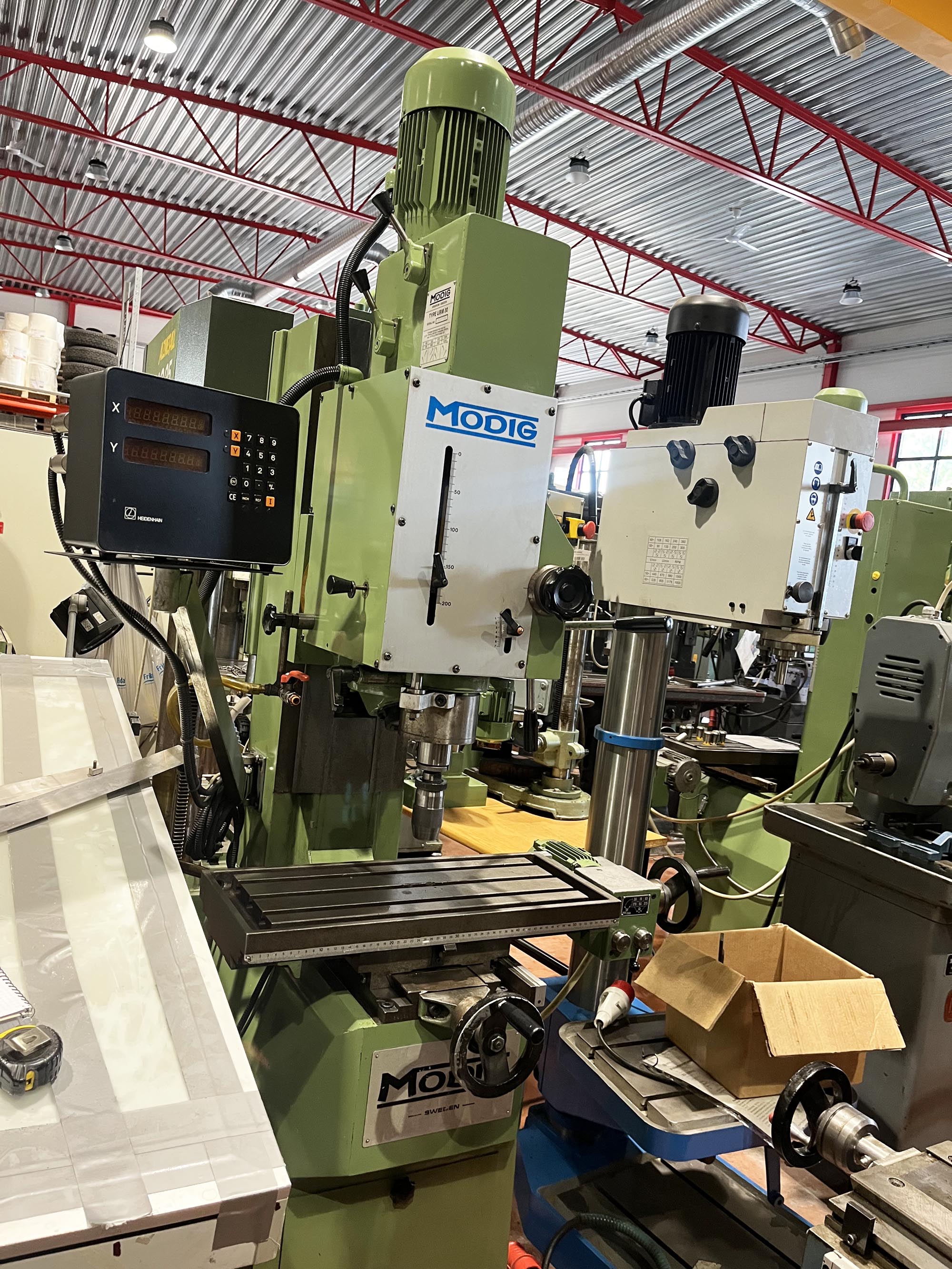 Borr-/fräsmaskin Modig UBM30 - Borr-/fräsmaskiner - Borrmaskiner - 600 ...