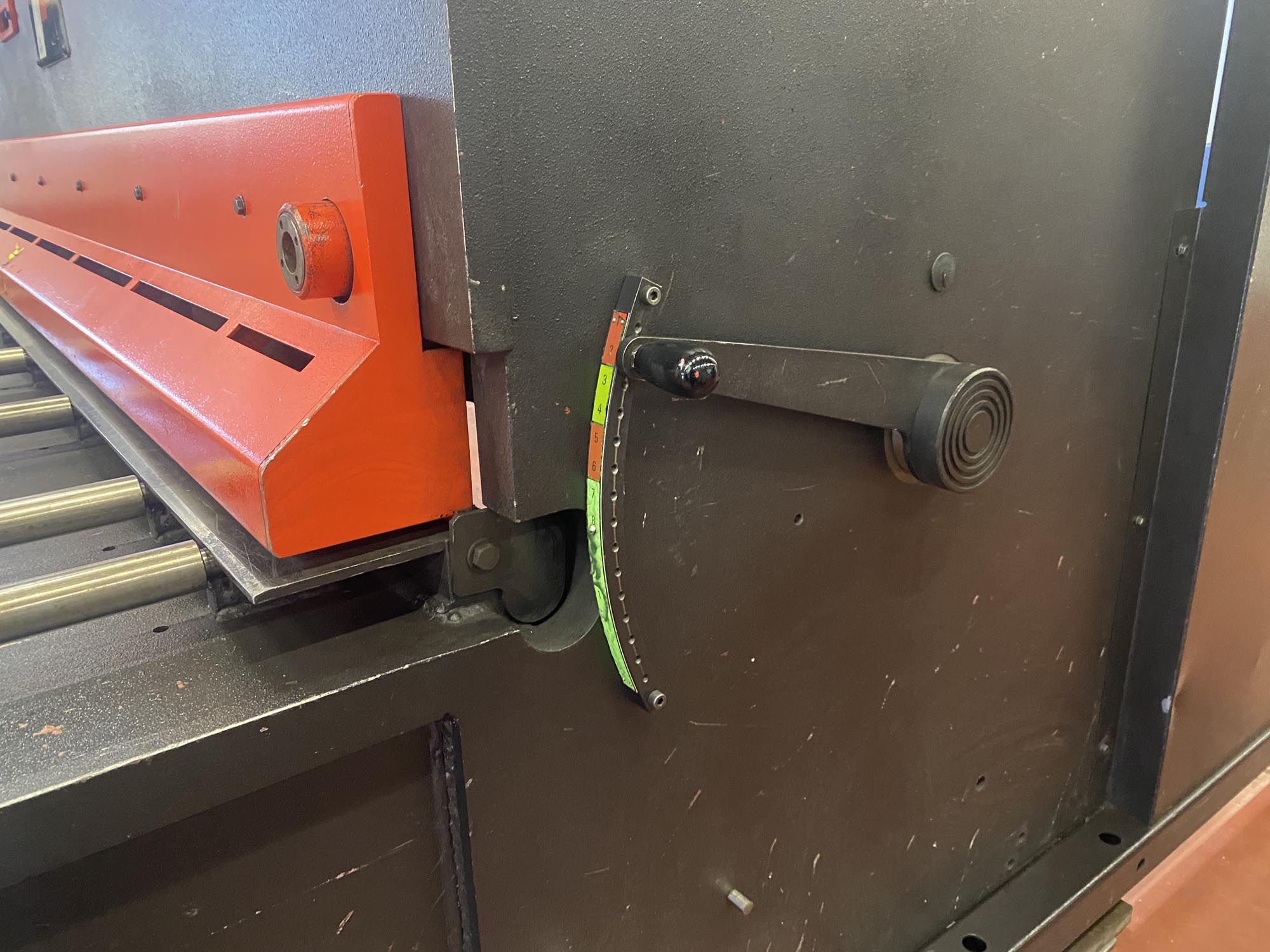 Plate Shear Amada GPN840. 4000x8 mm. Year: 1996. - Plate shears - Sheet ...