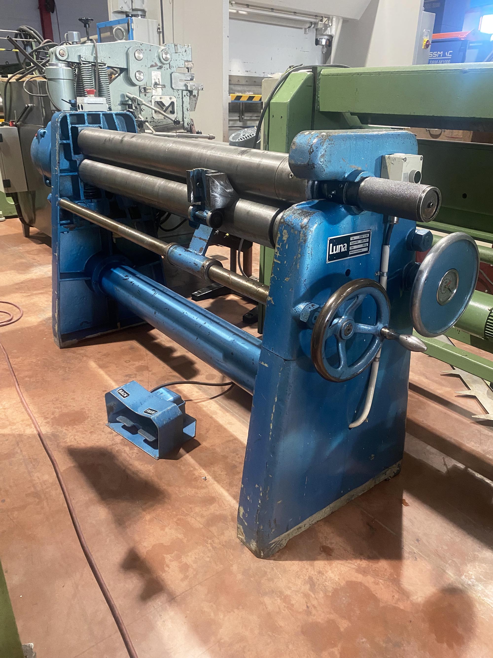 Motorized roller bender Luna 8266/12/45 - Roller benders - Sheet metal ...